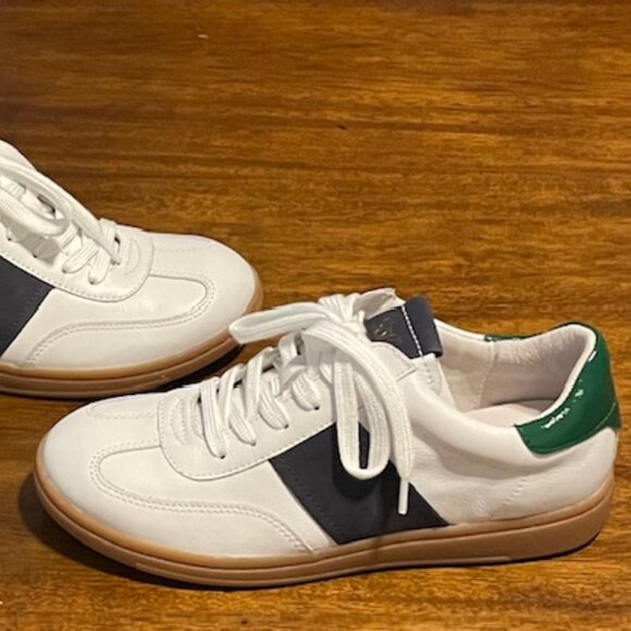 Sofft | Shoes | Ruby Sneaker | Poshmark